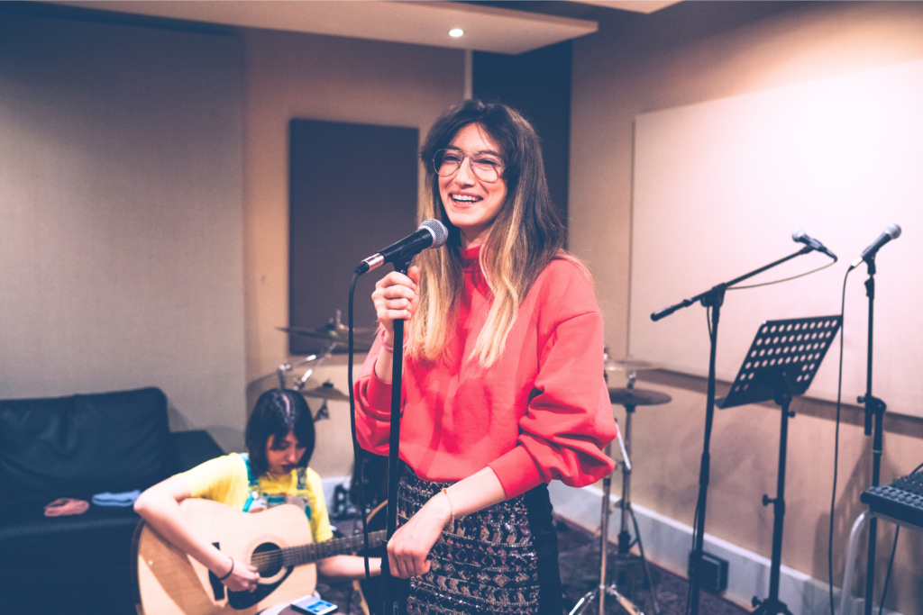 Western Vocal Classes Online | Expert Western Vocal Teachers : DEY’Z ...